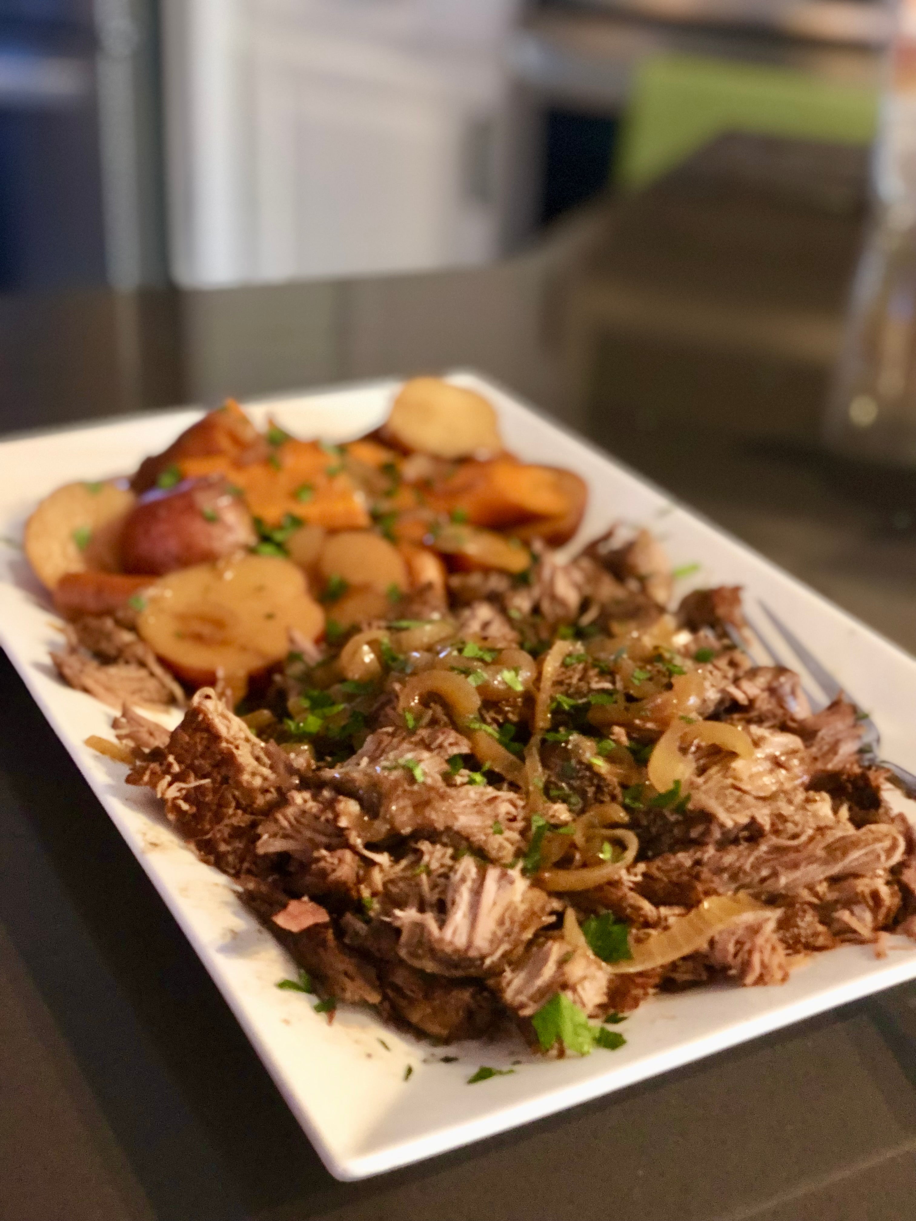 Boozy Beef Roast – Fustini's Oils & Vinegars