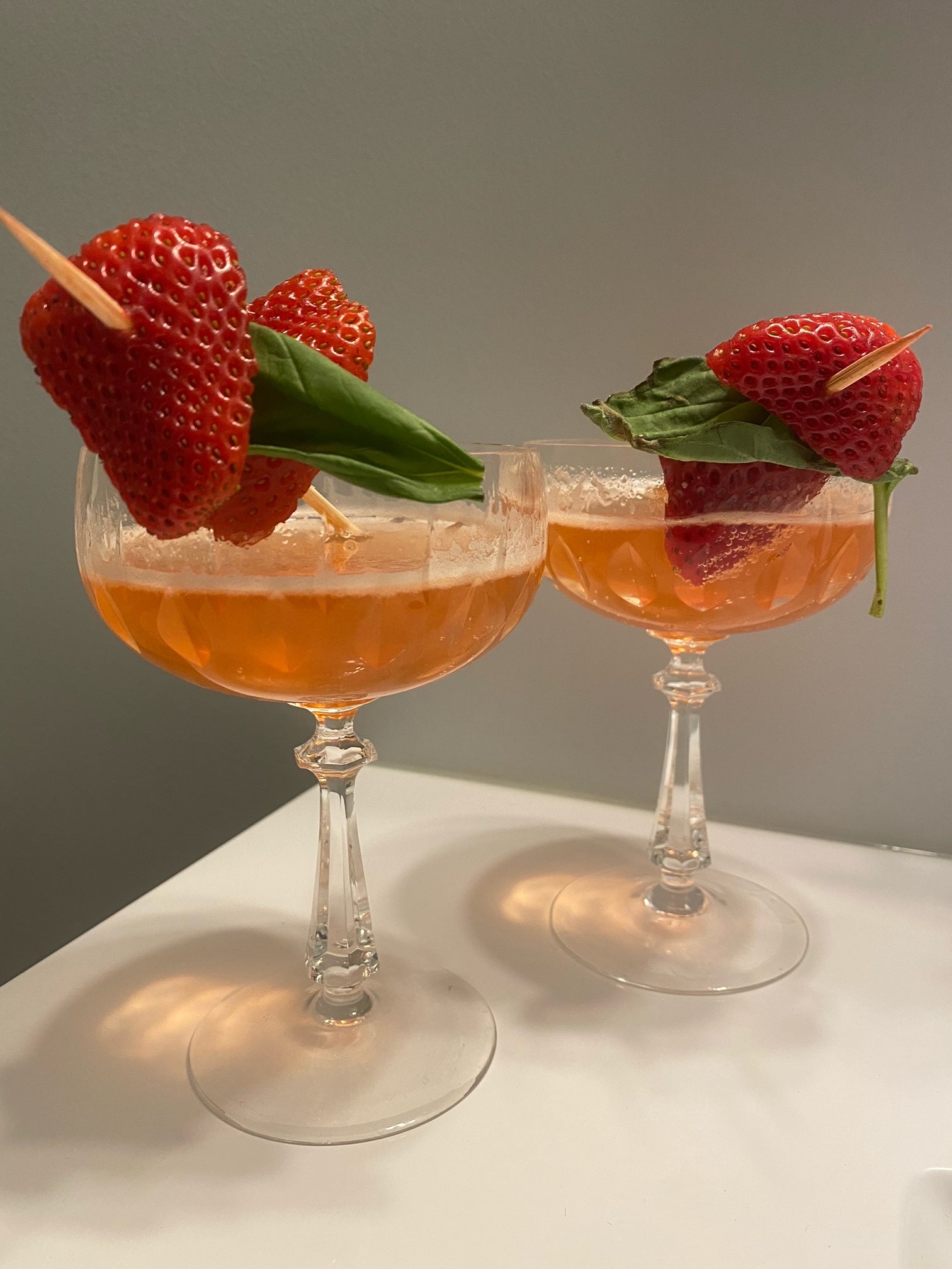 Raspberry Basil Shrub – Fustini's Oils & Vinegars