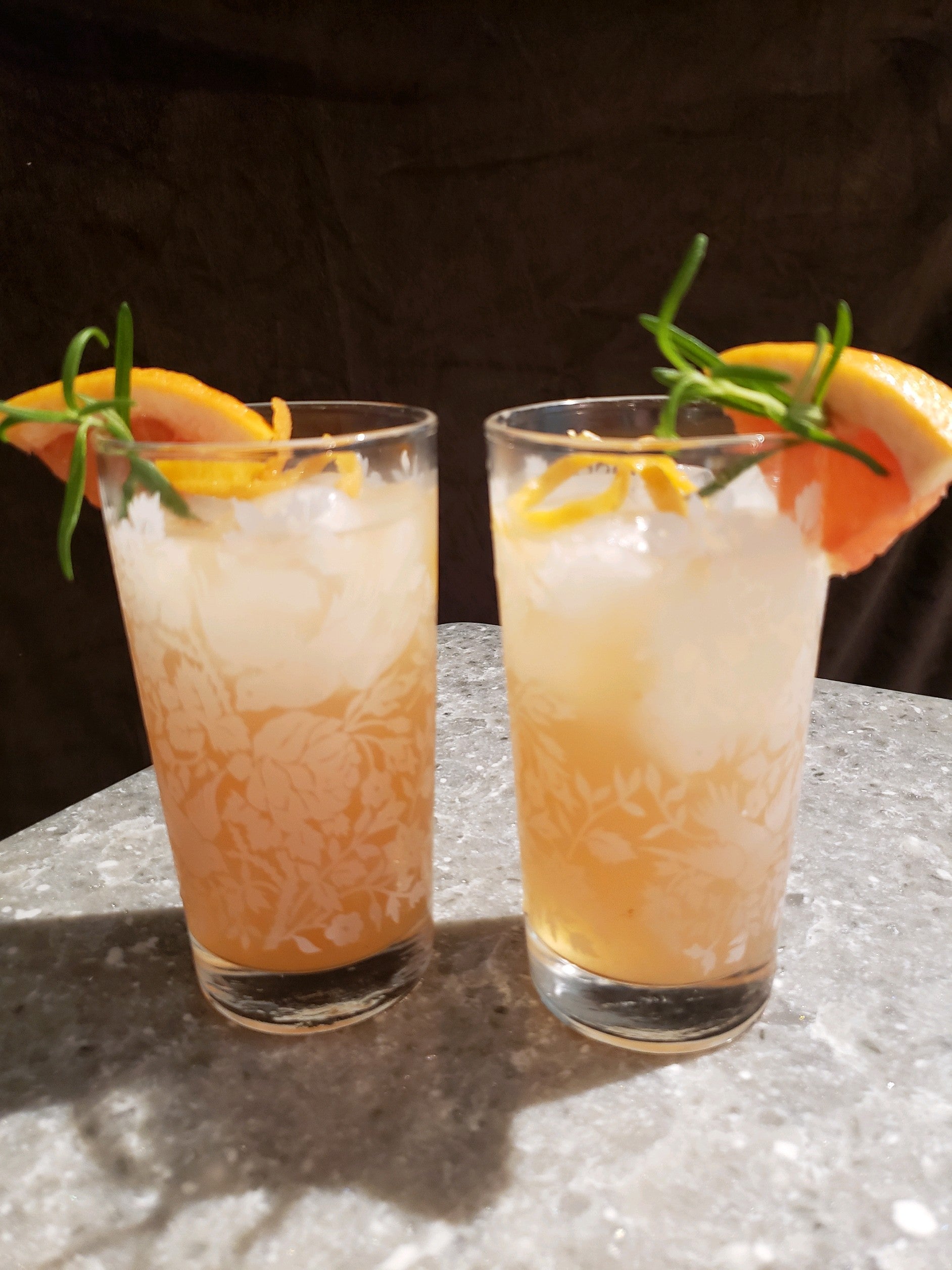 Rosemary Ginger Grapefruit Fizz – Fustini's Oils & Vinegars
