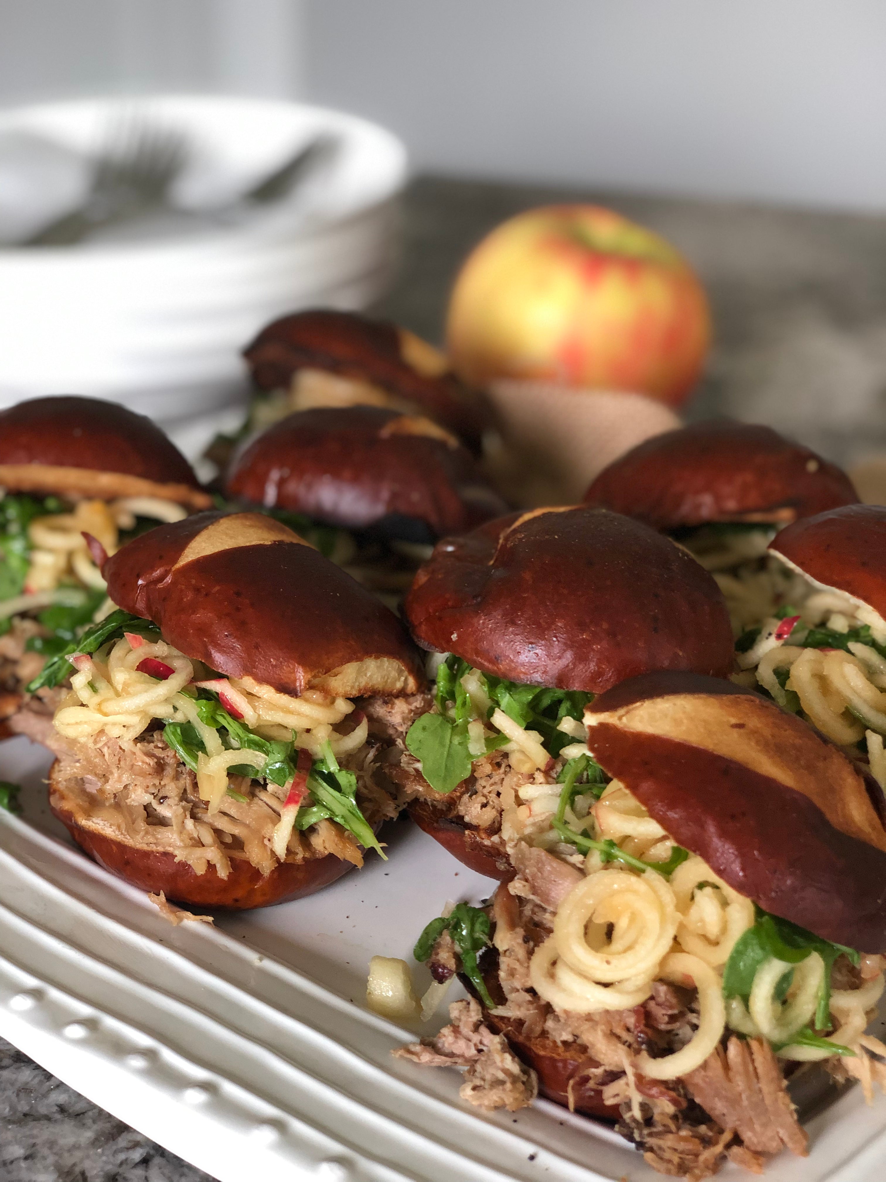 Pulled Pork with Apple Slaw – Fustini's Oils & Vinegars