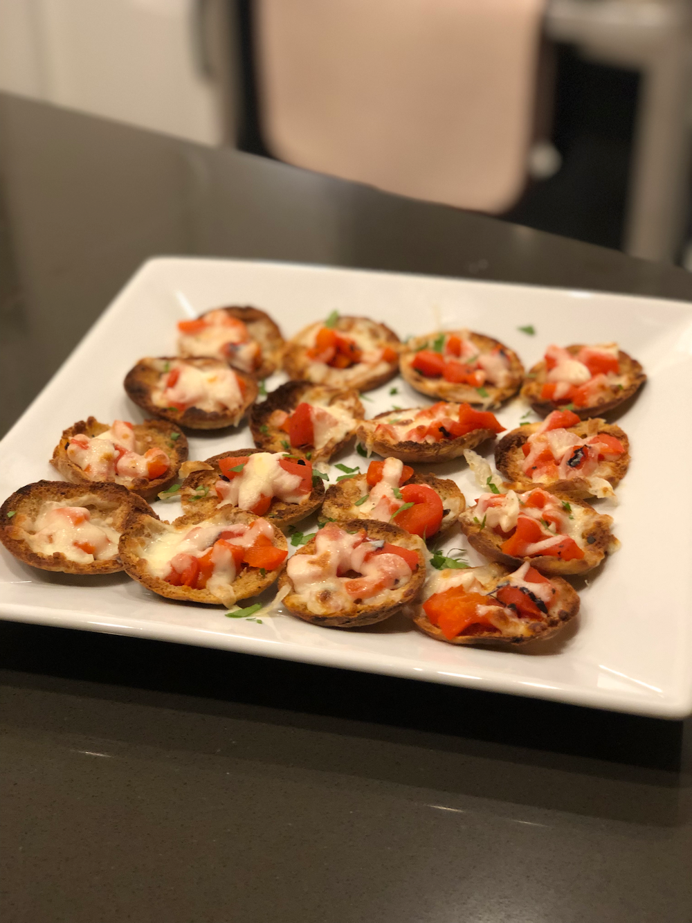 Provolone and Roasted Red Pepper Crisps – Fustini's Oils & Vinegars