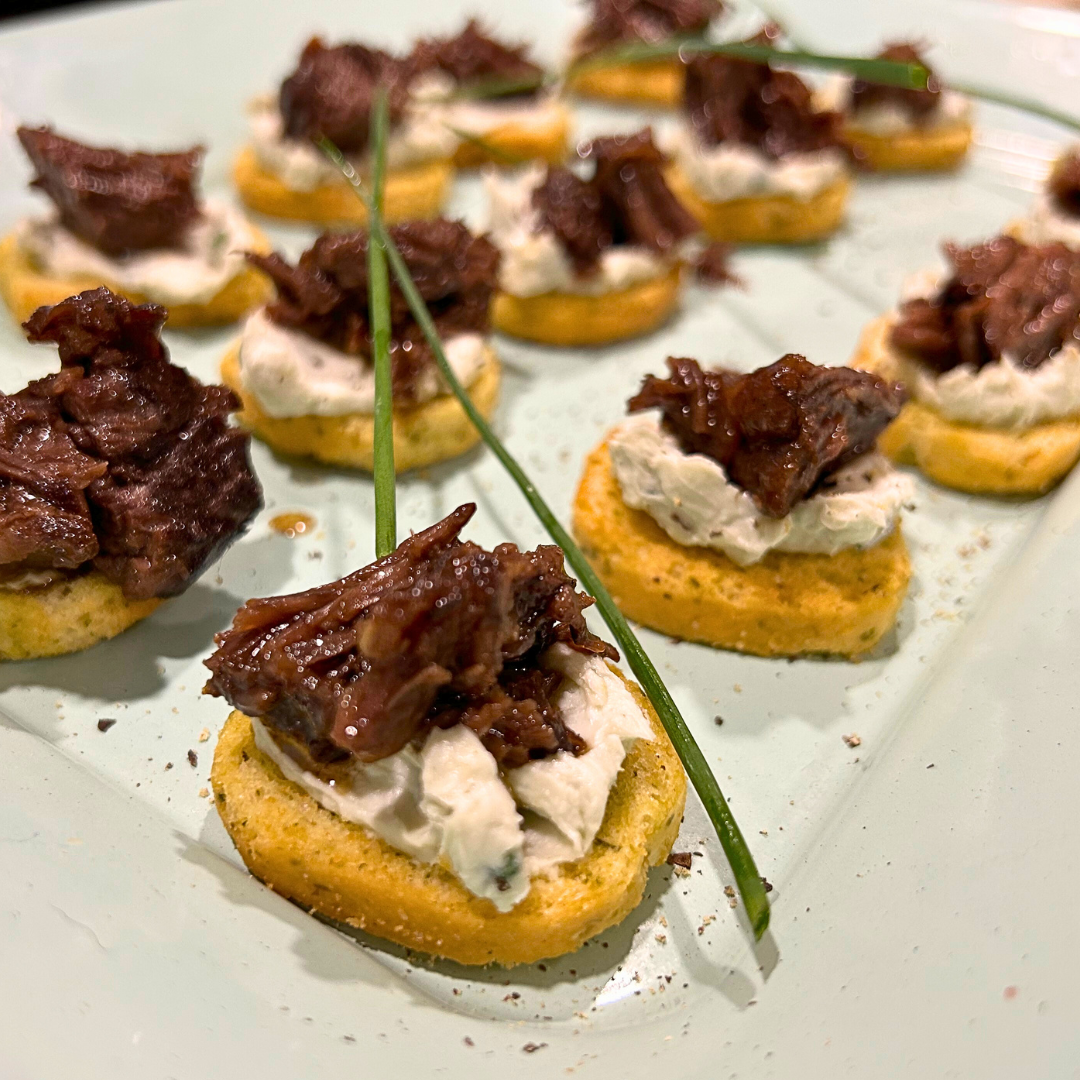Glazed Short Rib Crostini – Fustini's Oils & Vinegars